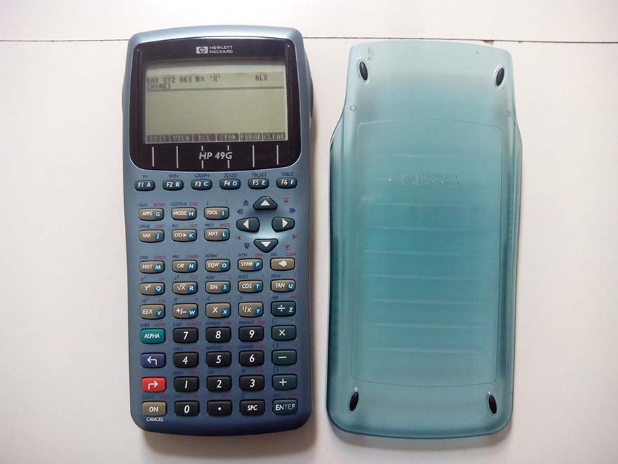 Calculadora HP 49G (nº107) – Casio 880
