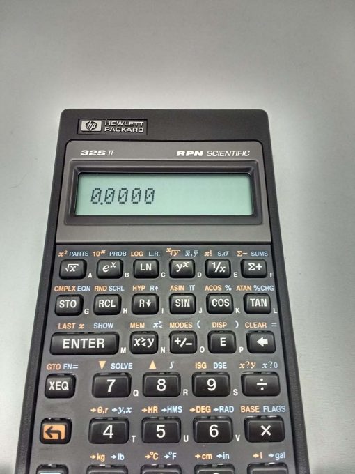 Calculator HP 32SII RPN with case (nº230) – Casio 880